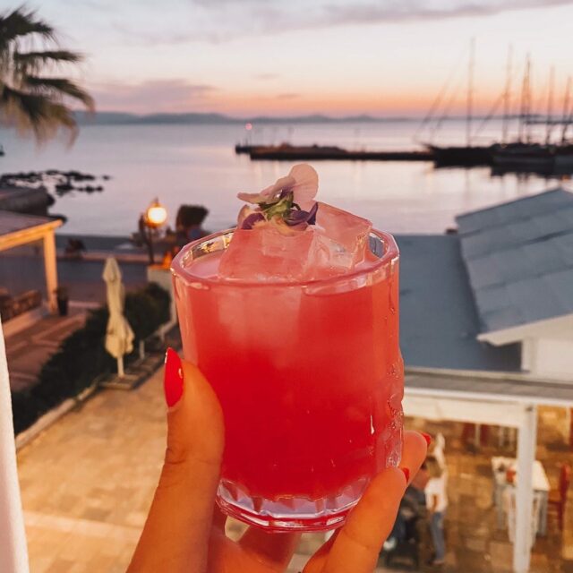 Swing Cocktail Bar Naxos Island - Drinks and Cafe Bar